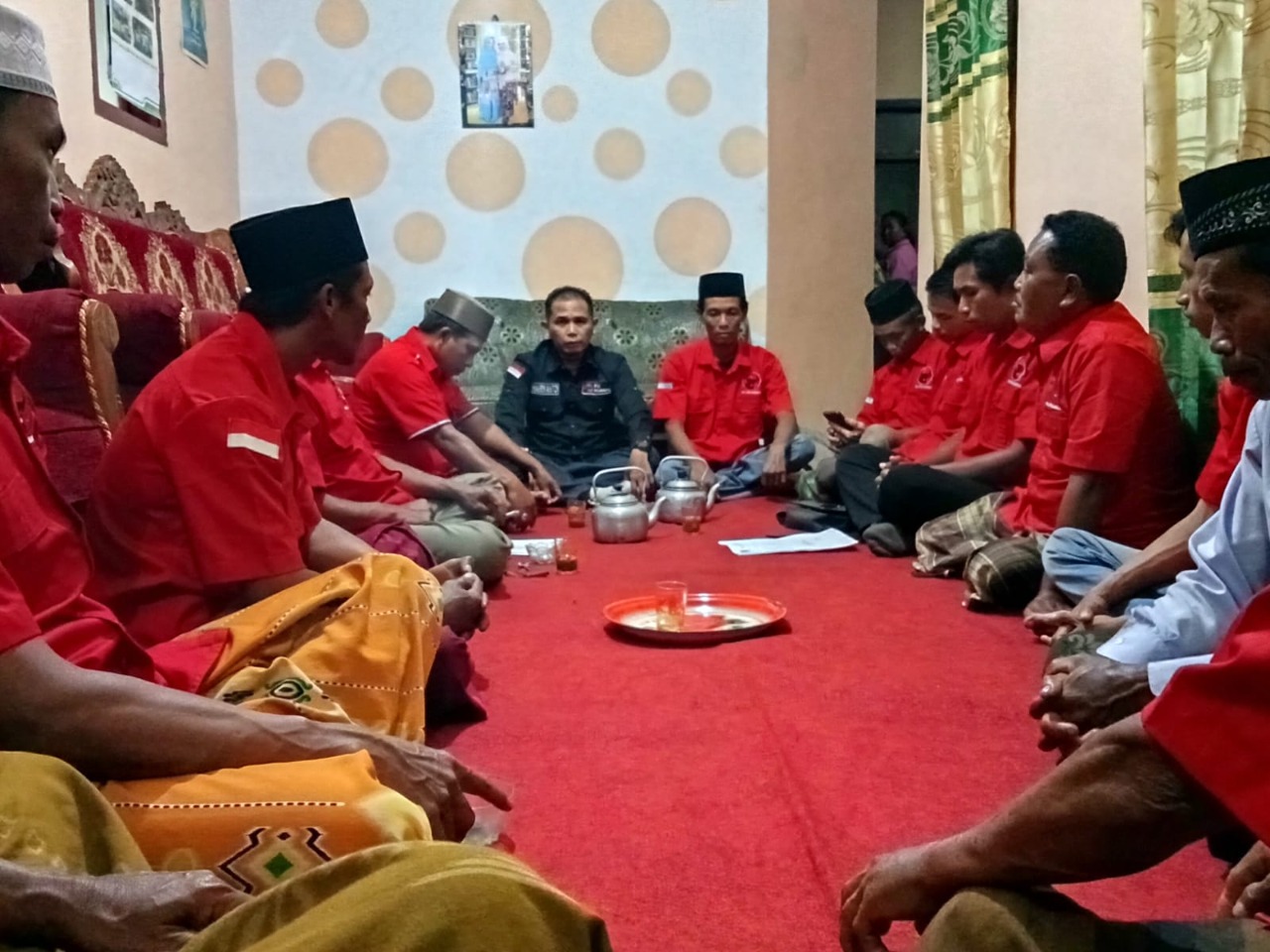 Pengurus Anak Cabang PDI Perjuangan Kecamatan Ledokombo Menggelar Rapat ...