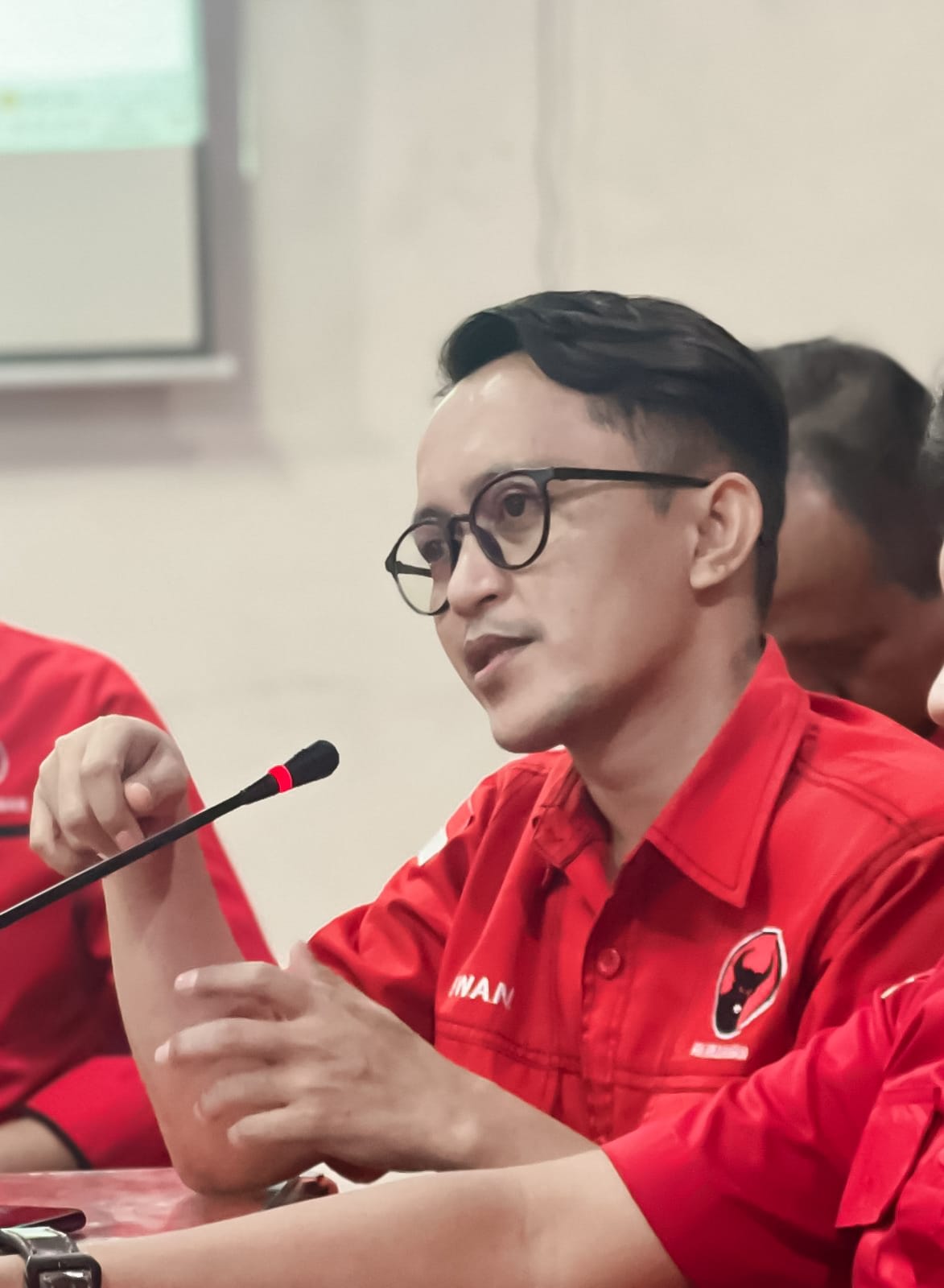 BARISAN SOEKARNO DUKUNG KADER PARTAI – PDI PERJUANGAN DPC JEMBER